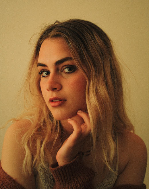 Melissa Roses Instagram Twitter And Facebook On Idcrawl